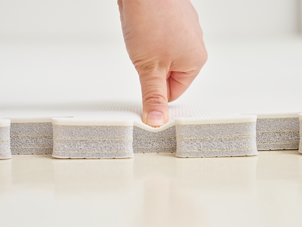 유아동매트 전문 브랜드 카라즈, 신제품 아이블럭 TPU 퍼즐매트 런칭